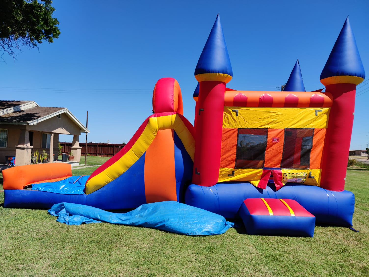 Bounce House – E&J Party Rentals